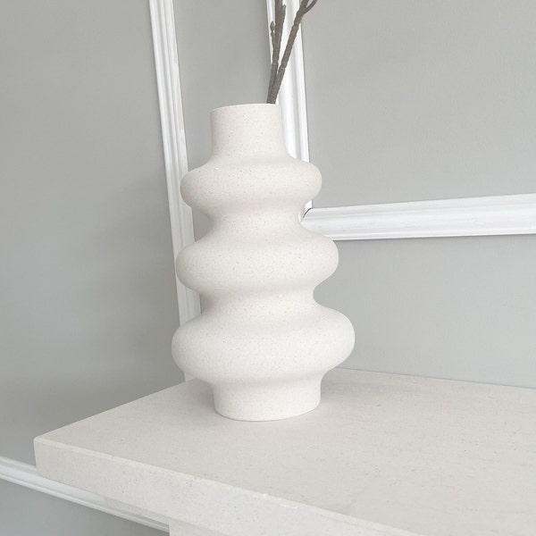 Pebble Vase - Etsy