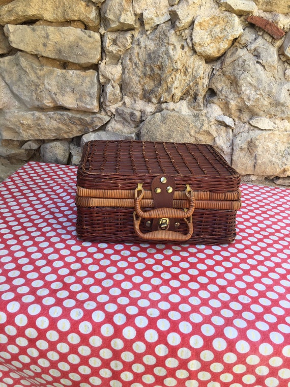 French Vintage Small Picnic Basket - Etsy