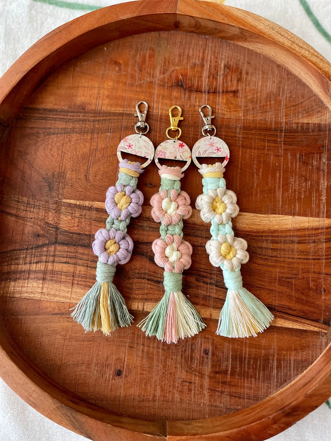 Daisy Keychain // Macrame Floral Keychain // Flower Keychain ...