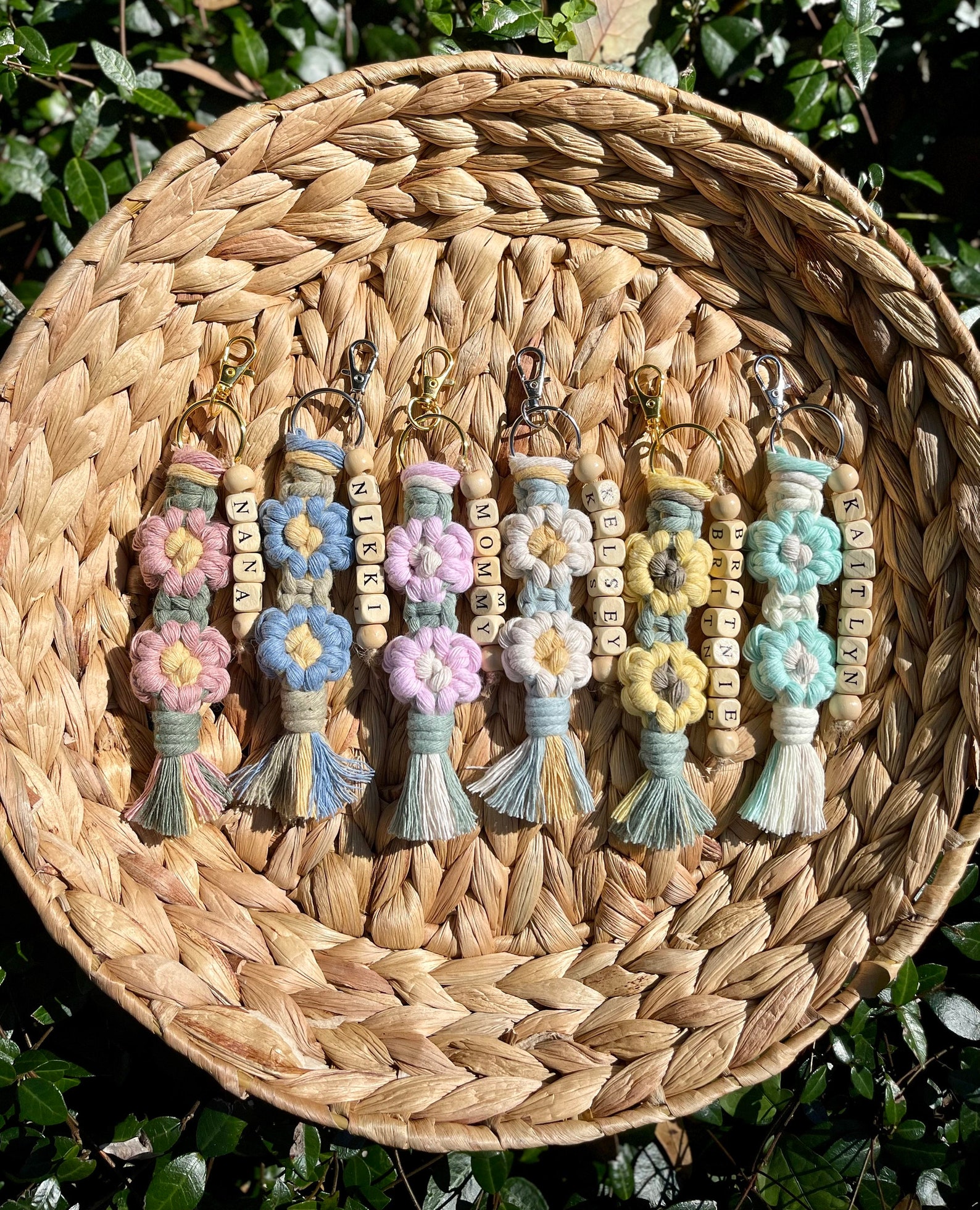 Personalized Flower Keychain // Macrame Name Keychain // | Etsy