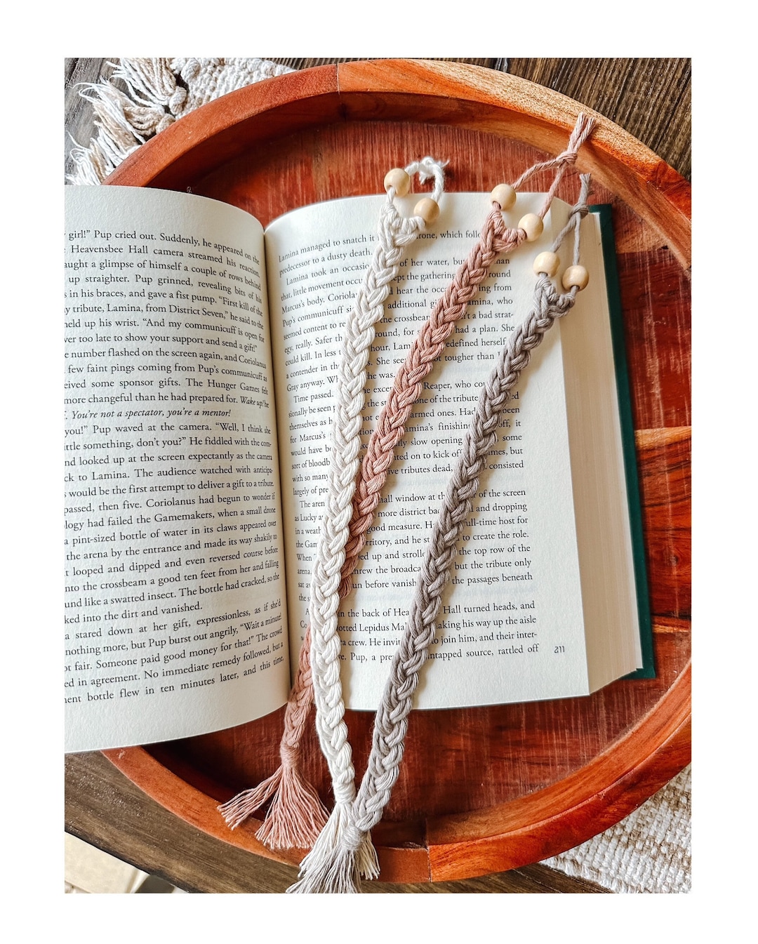 Macrame Bookmark // Bookmark // Boho Bookmark // Braided Bookmark ...