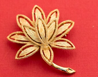 Lotus Brooch - Etsy