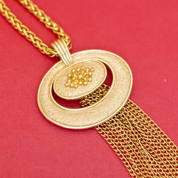 30 inch, Vintage Dangling Chains Oval Moon Elegant Ta… - Gem