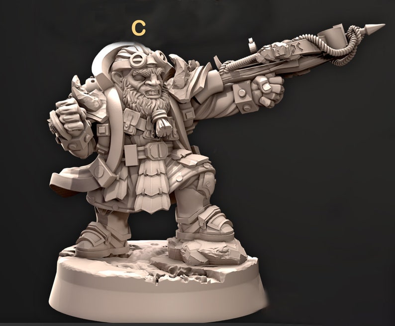 Dwarf Fighter Crossbow Expert & Gunslinger, Artificer Miniature ...