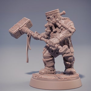 Dwarf Fighter | Dwarf | Miniatures | Maul | Fighter | Dungeons and ...