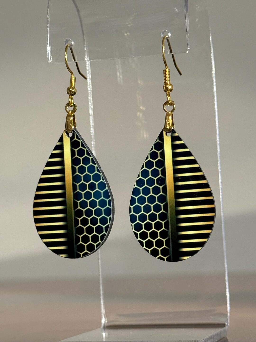 Geometric Honeycomb Teardrop Earrings - Etsy