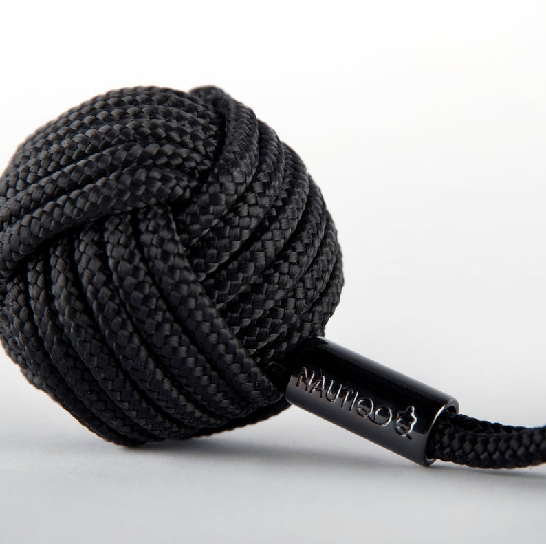 Floating Keychain Black - Etsy