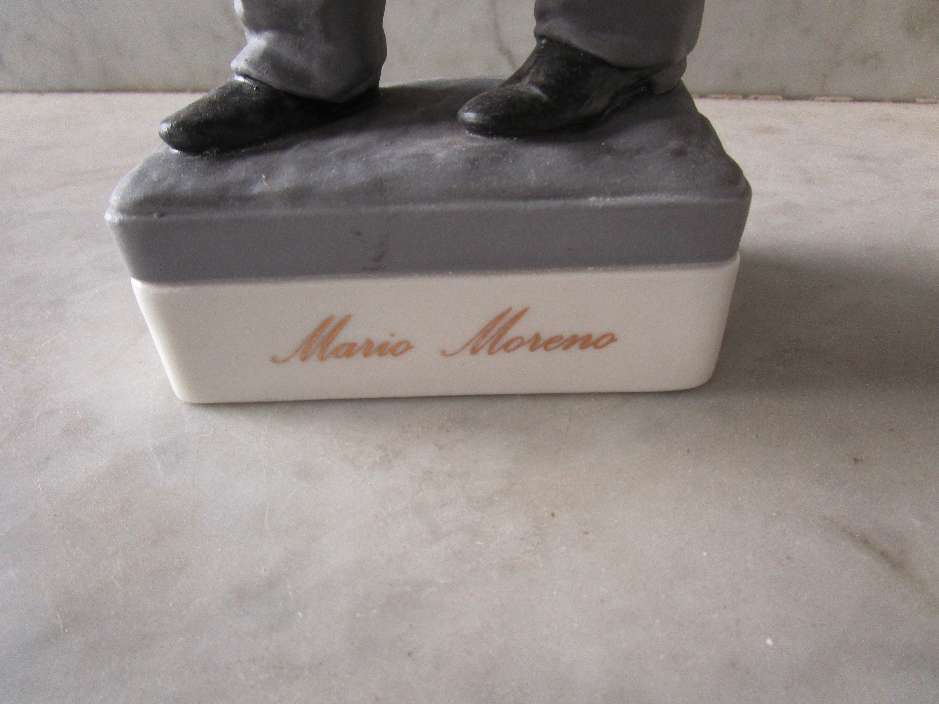 Figure of Mario Moreno, the Cantinflas. Algora Porcelain. - Etsy