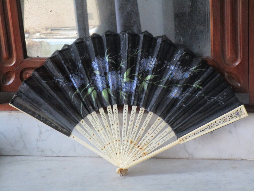 Antique Fan With Bone Ribs and Black Tulle Leaf With Hand-painted ...