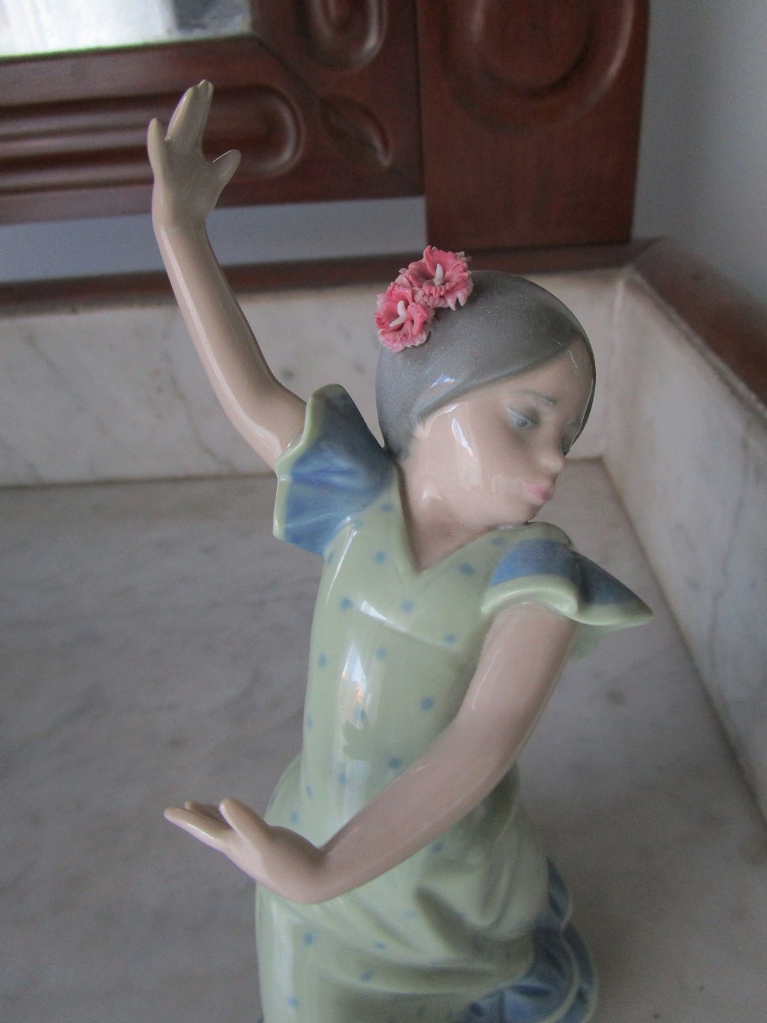 Sevillian Porcelain Girl Figure Lladró - Etsy