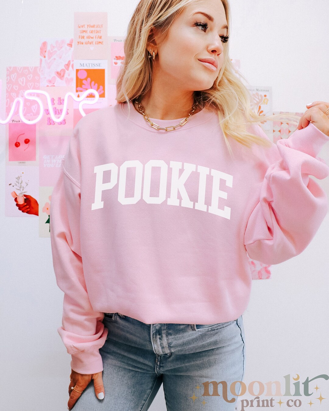 Pookie Sweatshirt Trendy Viral Sweatshirt T For Girlfriend Pookie Is Looking Fire Trendy