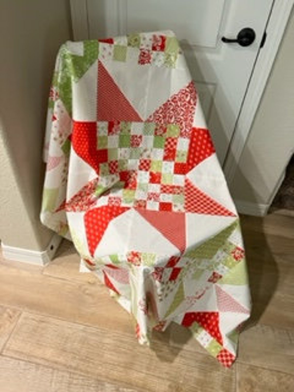 Scrappy Star Quilt Pattern ~ PDF ~ Layer Cake Friendly ~ 60"x60 ...