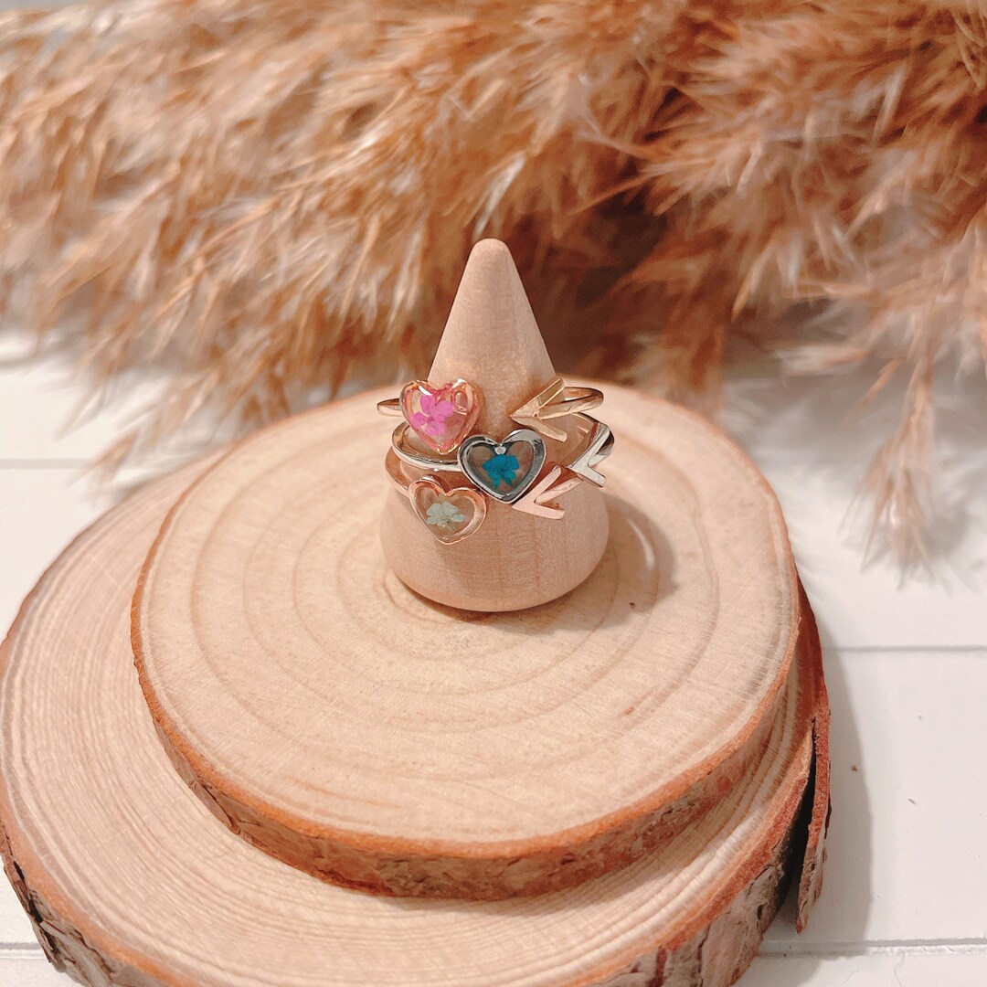 Tiny Heart Pressed Flower Ring, Real Flower Ring, Small Rings, Heart ...