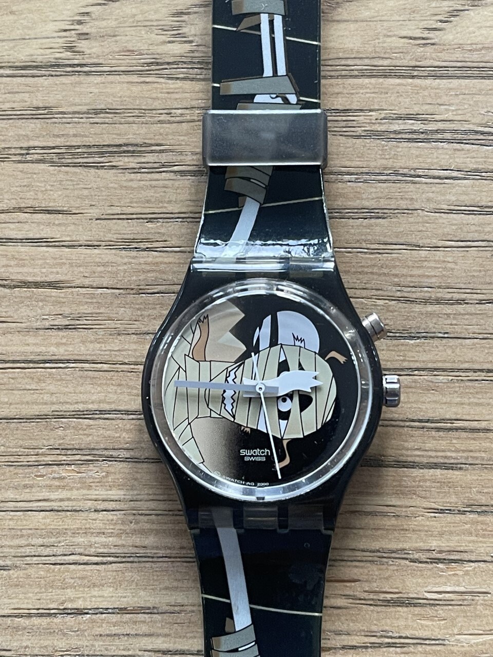 Swatch Watch GM900 "mummia" LOOMI ( Lights Up). 2001 Original. Swatch ...