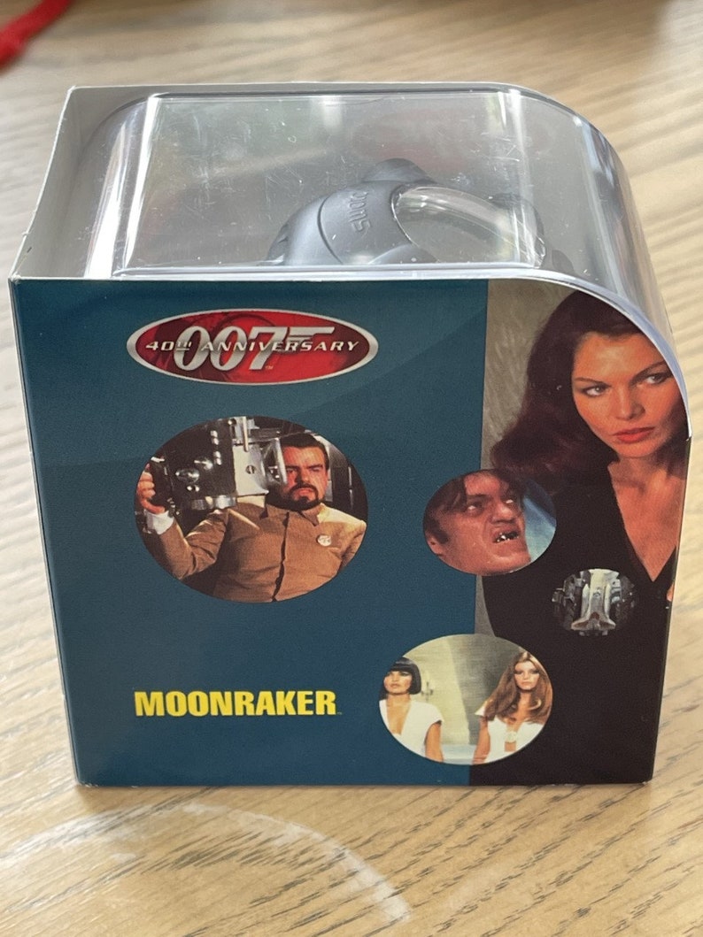 Swatch Watch James Bond YKA4000 "moonraker". Swatch Beat Watch. Limited ...