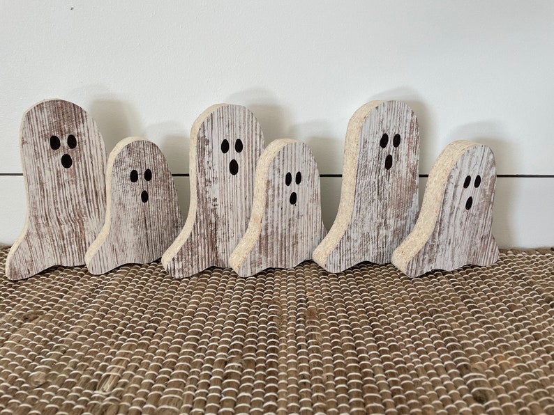 Weathered Wood Ghost Set: Halloween Tiered Tray Decor. - Etsy