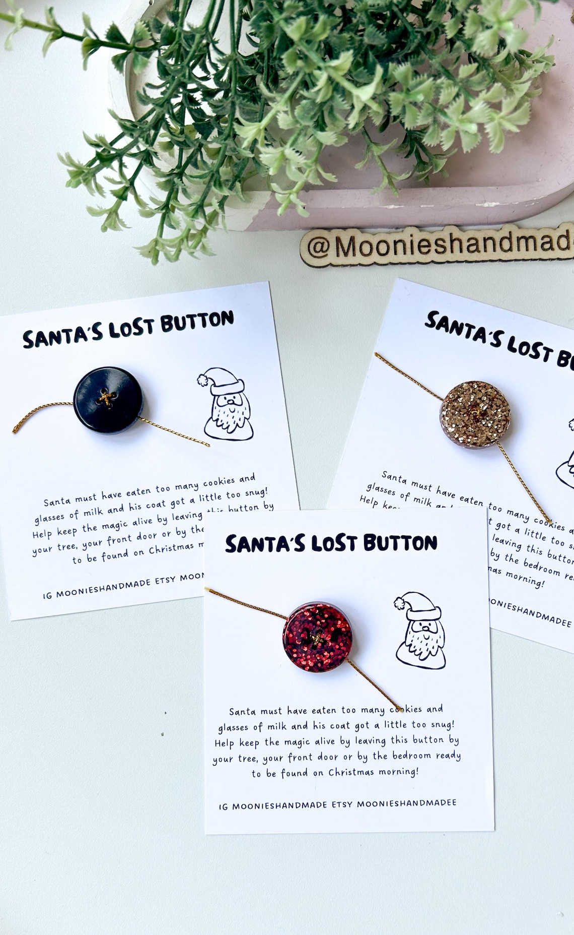 Santa's Lost Button: Christmas Scavenger Hunt Keepsake - Etsy