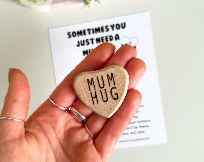 MUM POCKET HUG - I Love You Mummy - Heart Shaped - Love You Mum - Mum ...