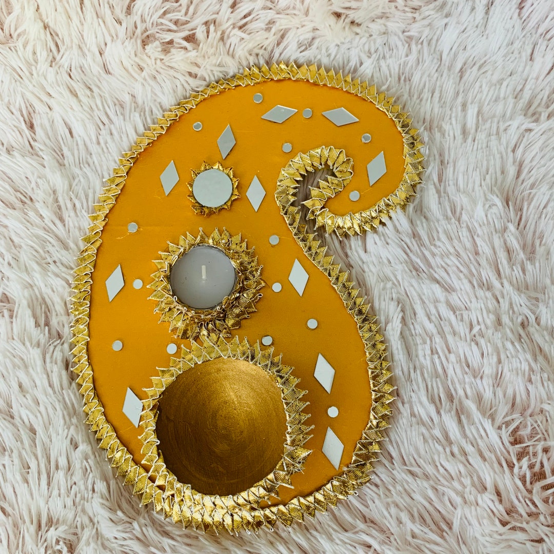 Maiyon Thaal, Mehndi Thaal, Pooja Thaal, Gota Decorated Tray - Etsy