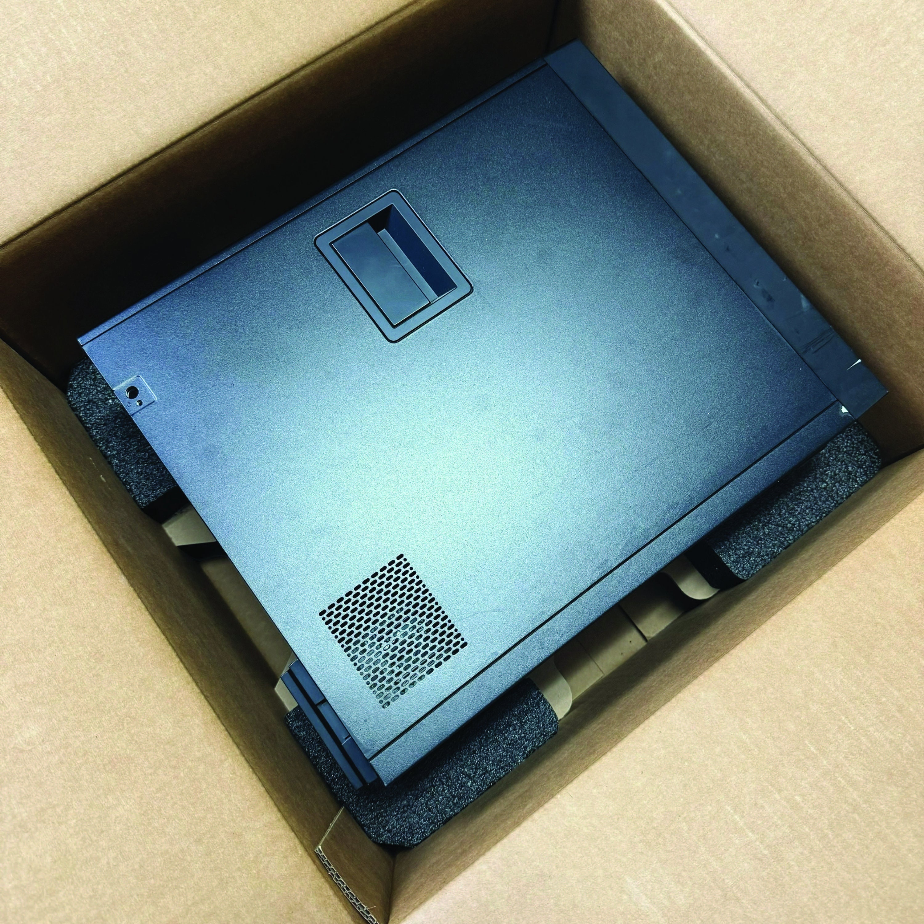 EPE USA Universal Desktop Computer Tower Shipping Box, Secure and ...