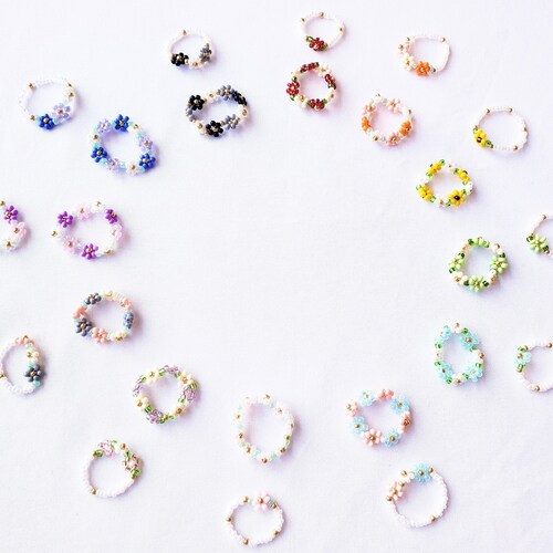 Colorful Pastel Flower Bead Rings / Cute Flower Beaded Rings / | Etsy