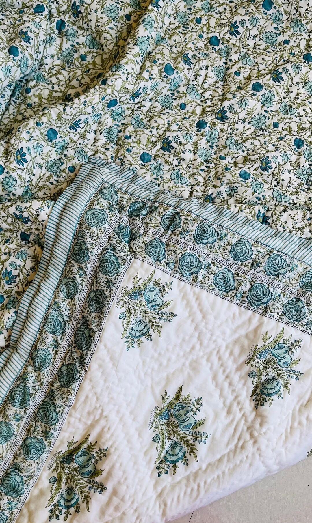 Hand Block Print Cotton Quilt: Floral Indian Bedspread, Lightweight ...