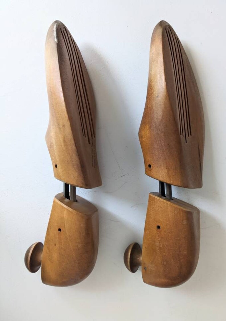 VINTAGE SHOE FORMS, Paired Spring Loaded Shoe Tree, Spring Tension Shoe ...