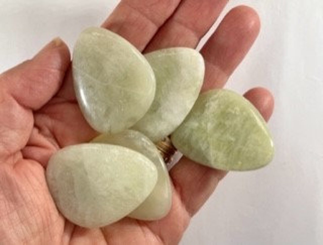 Jade Worry Stone UK, New Jade Palm Stone, Jade Healing Stone, Gemstone ...