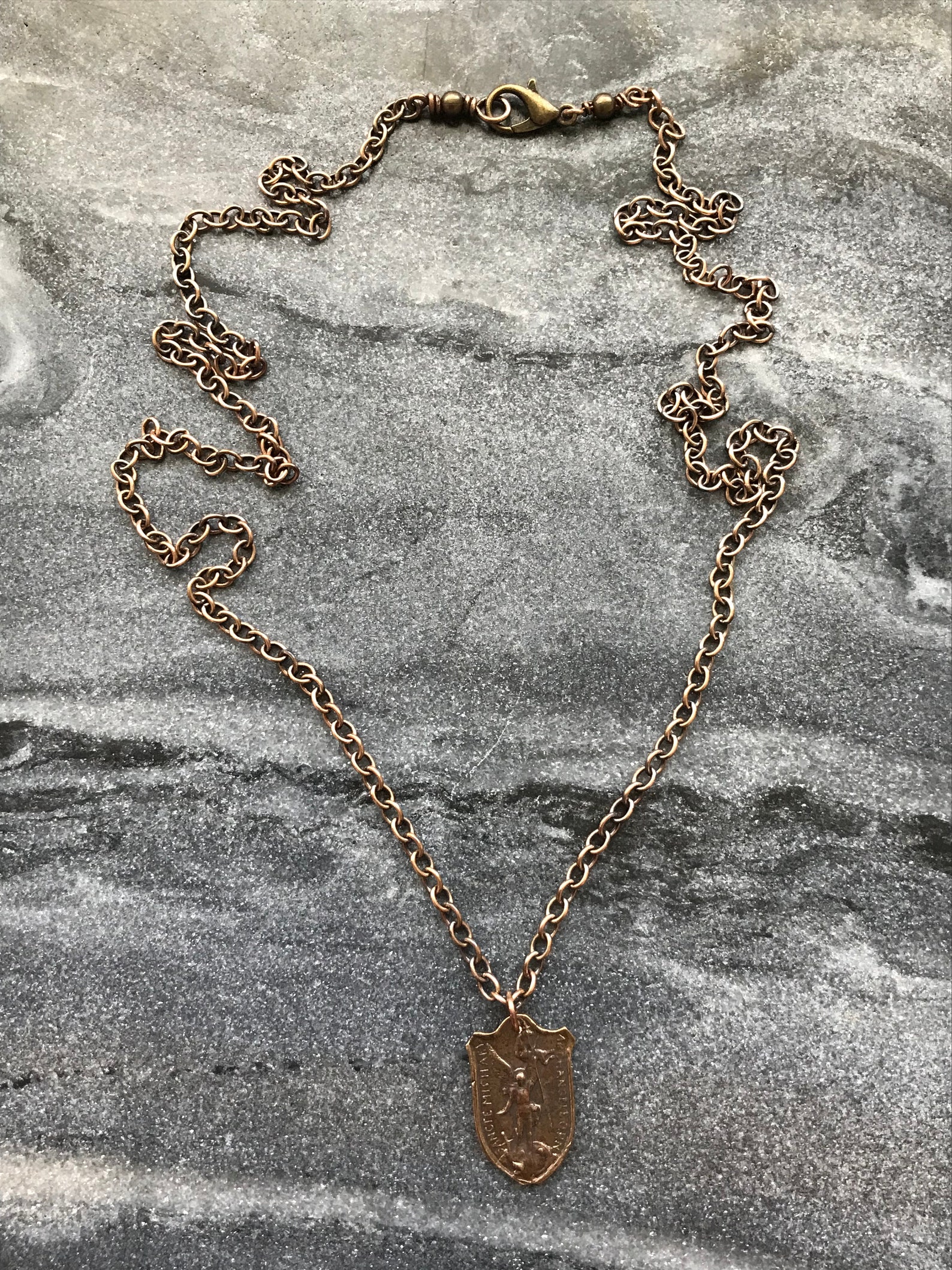 Collier en bronze massif Saint Michael | Etsy