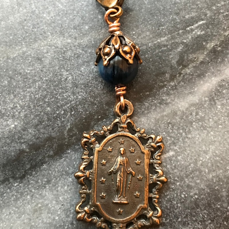 Chaplet Purse Charm - Etsy UK