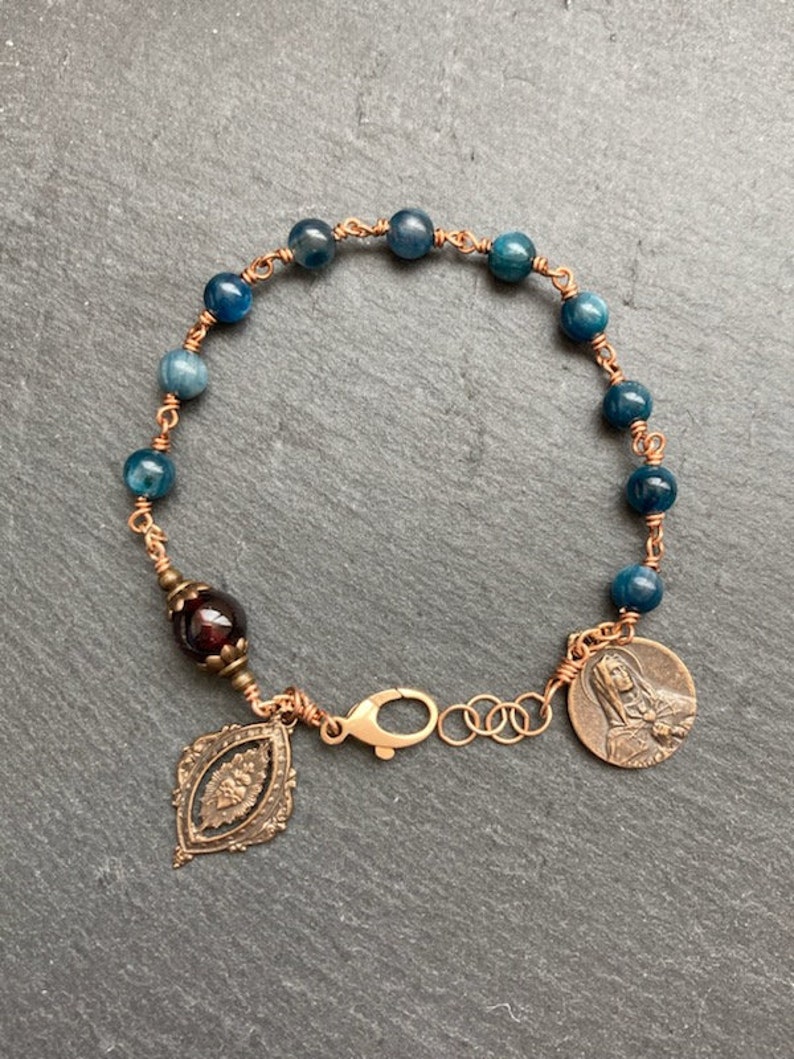 Sacred Heart - Our Lady of Sorrows - Kyanite Garnet and Bronze Rosary ...