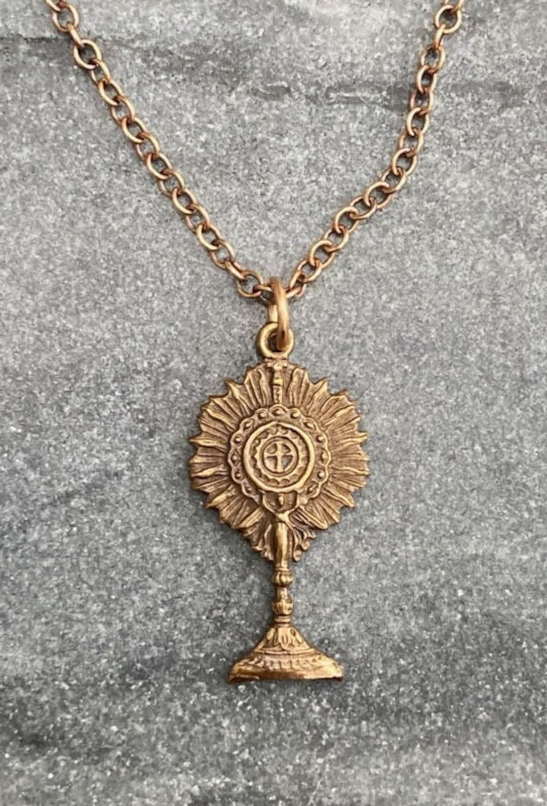 Holy Eucharist Monstrance Solid Bronze Necklace - Etsy