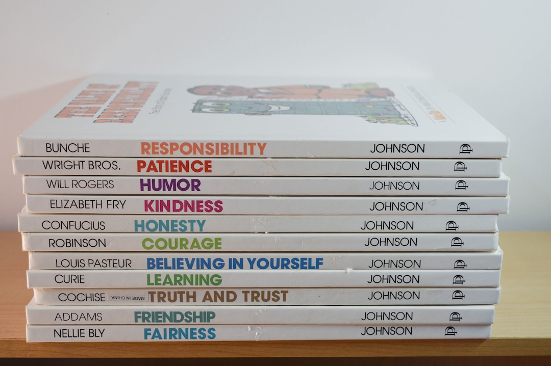 Vintage Value Tale Books / Choose From List / Ann Donegan Johnson 1970 ...