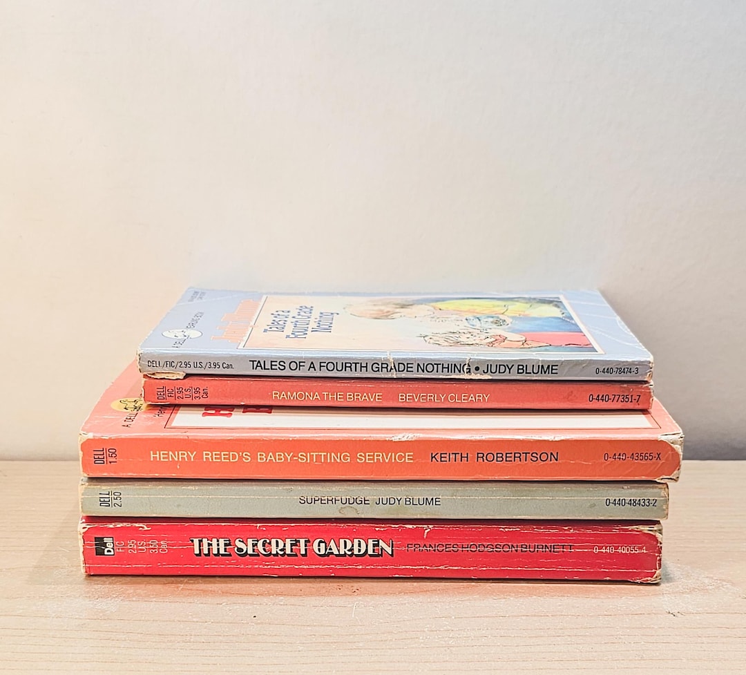 Vintage Dell Young Yearling Books: 1970s Children's Paperbacks, Animal ...