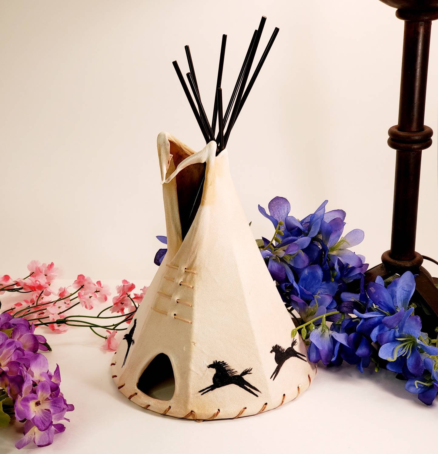 Teepee Lamp, horse Border, Rawhide Teepee Lamp, Handmade and Painted by ...