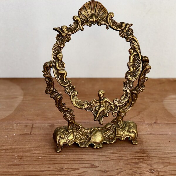 Tilting Frame - Etsy