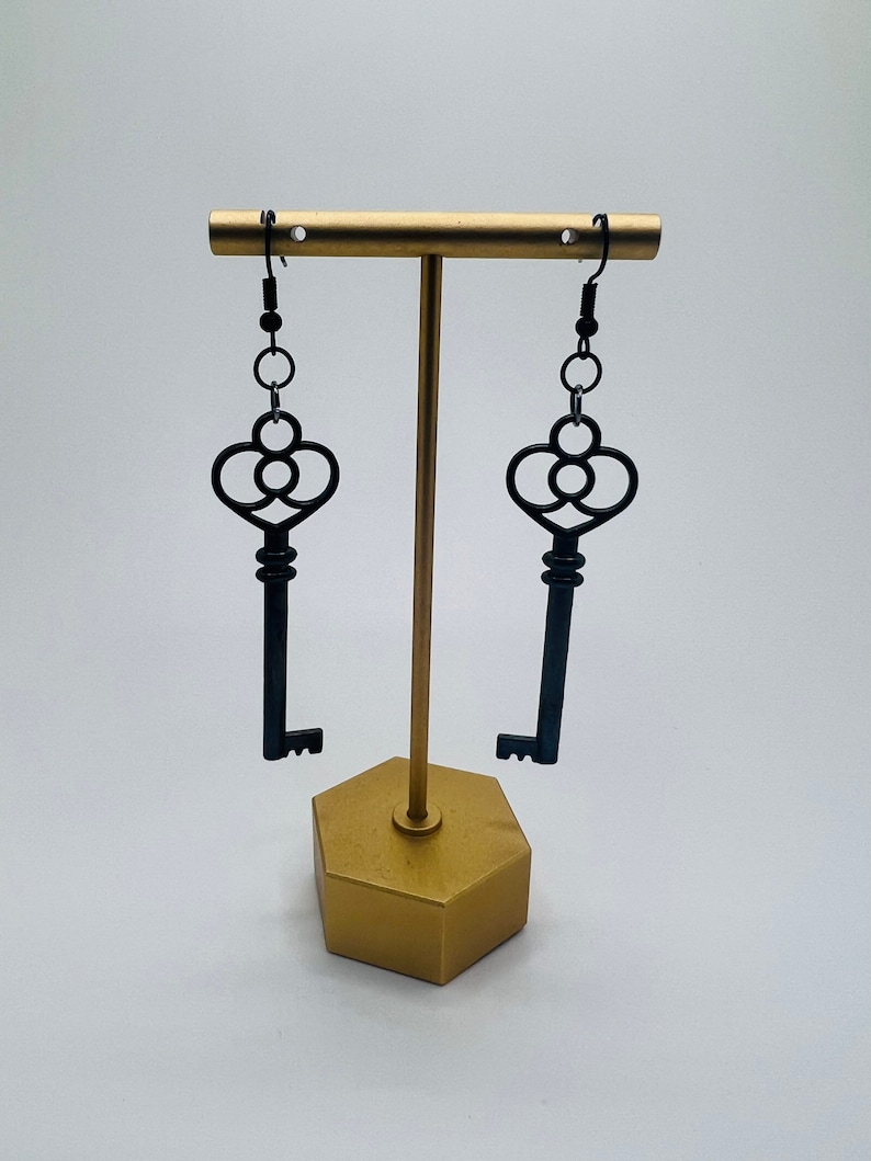 Black Skeleton Key Jewelry Set. Hecate Gothic Key Necklace & Earrings ...