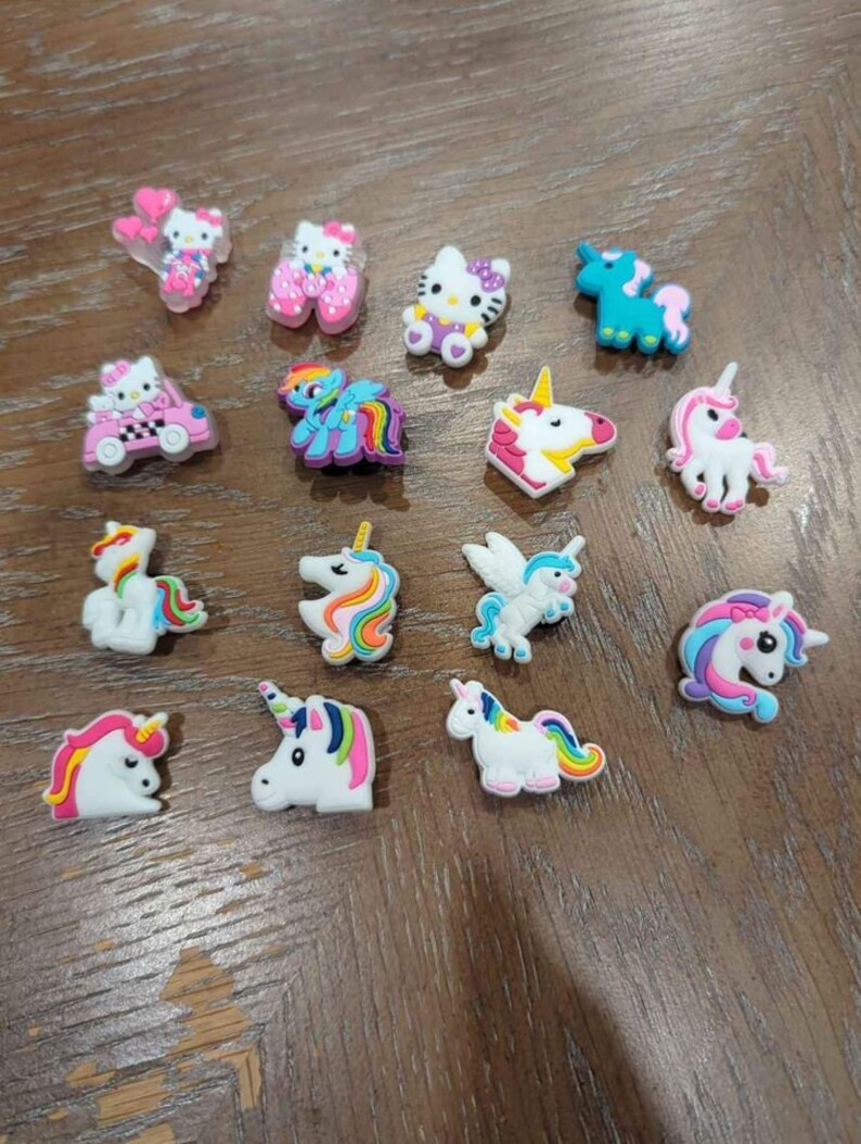 Shoe/keychain Charm - Etsy