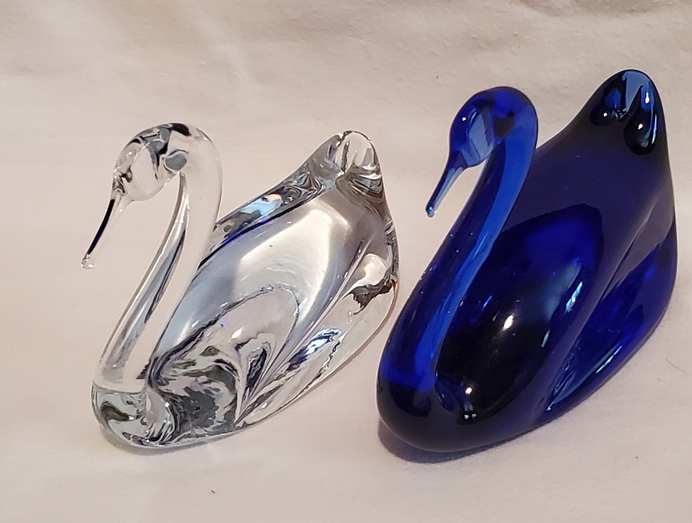 2 Vintage Glass Swans, Cobalt Blue Glass Swan, Clear Glass Swan - Etsy