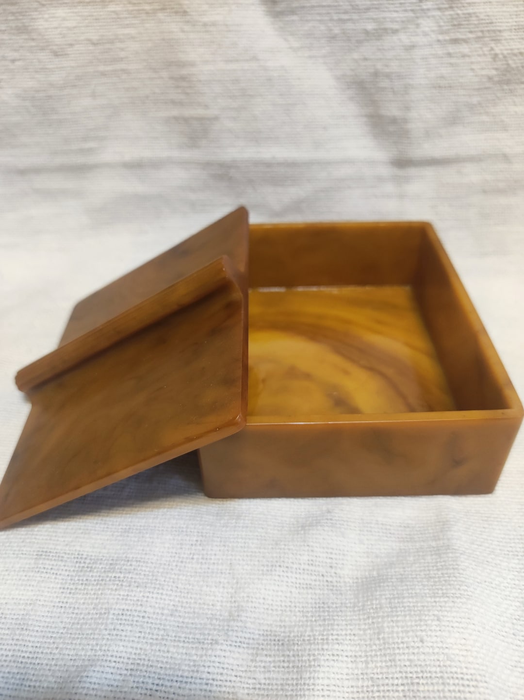 Midcentry/deco Bakelite Box Butterscotch Ribbed Handle - Etsy