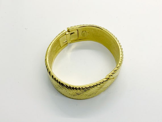 1990s TRIFARI Gold Tone Hinged Bangle Bracelet with M… - Gem