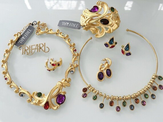 Vintage TRIFARI TM Modernist Mosaic Colorful Purple T… - Gem