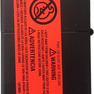 Zippo Custom Lighter - Explora el Universo con The Astro Dino - Regular ...