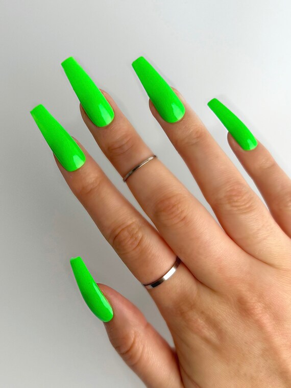 Nail Art Long Coffin Press On Nails Neon Green One Color Luxury Press ...