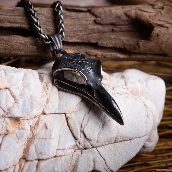Raven Necklace - Etsy