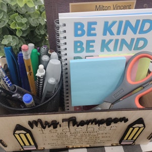 Personalized Teacher and School Desk Caddy - Etsy