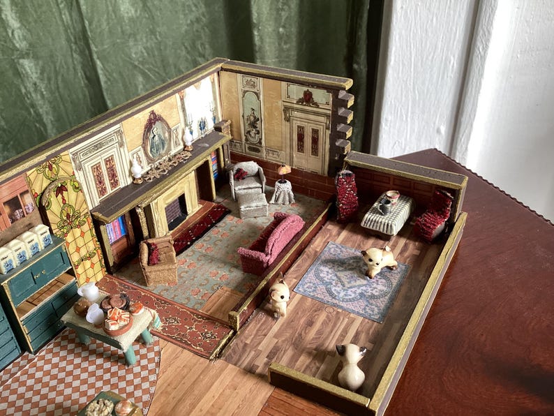 Holiday 2 Day Sale Micro Mini Bears House in Antique Cheese Crate Room ...