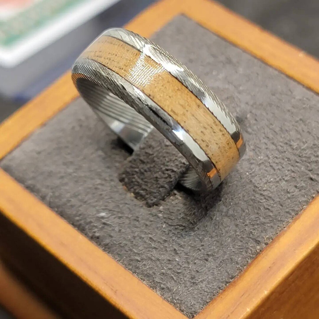 Boston Bruins Custom Ring With Wood From Boston Garden - Etsy