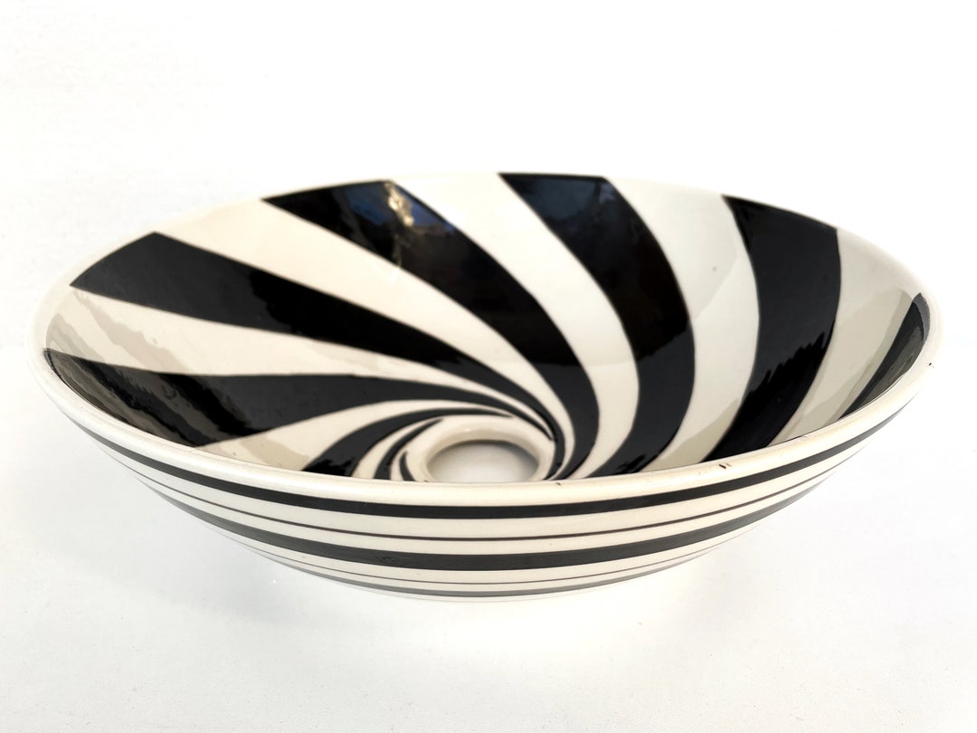 Bathroom Hypnose Spiral Sink, Powder Room Vessel Sink, Washroom ...