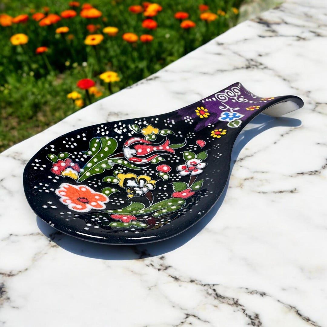 Embossed Ceramic Spoon Rest for Kitchen Counter, Flower Spoon Holder ...